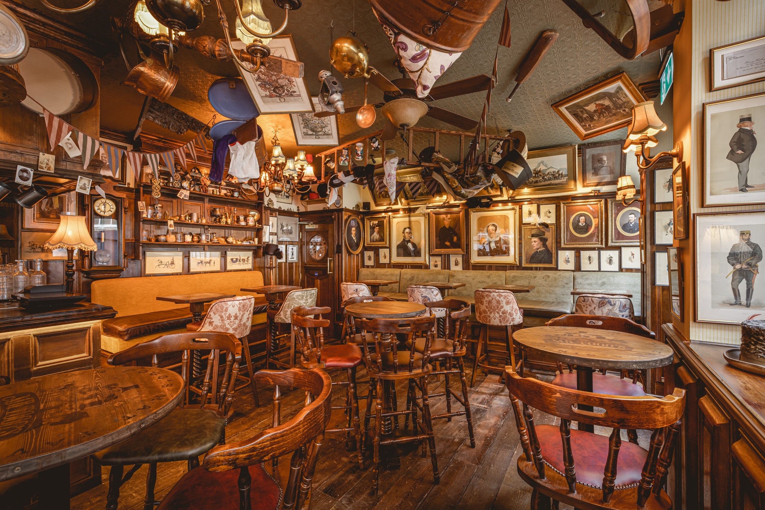 Christmas at the Hat Tavern - Mr Fogg's - Cocktail Bars for the Adventurous